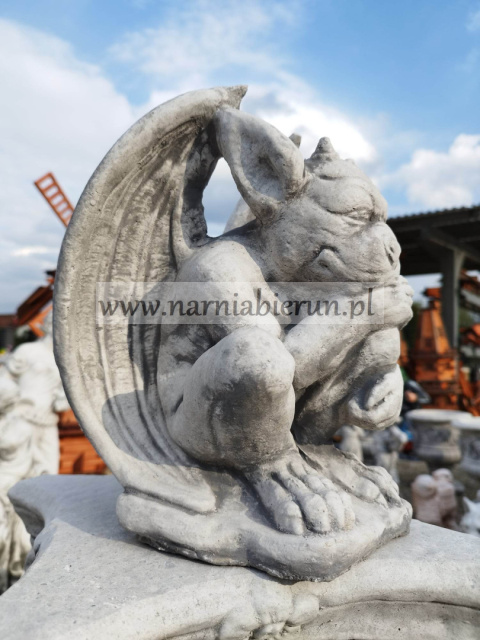 Figurka ogrodowa betonowa GARGULEC H28 > Narnia Bieruń > Najlepsze ...